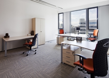 OfficeFinder.pl - Offices for rent, office space - JLL