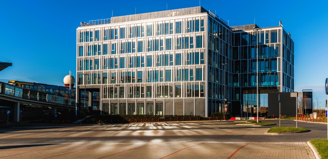 Biuro Warsaw UNIT - Rondo Daszyńskiego 1, Warszawa Wola - BazaBiur.pl